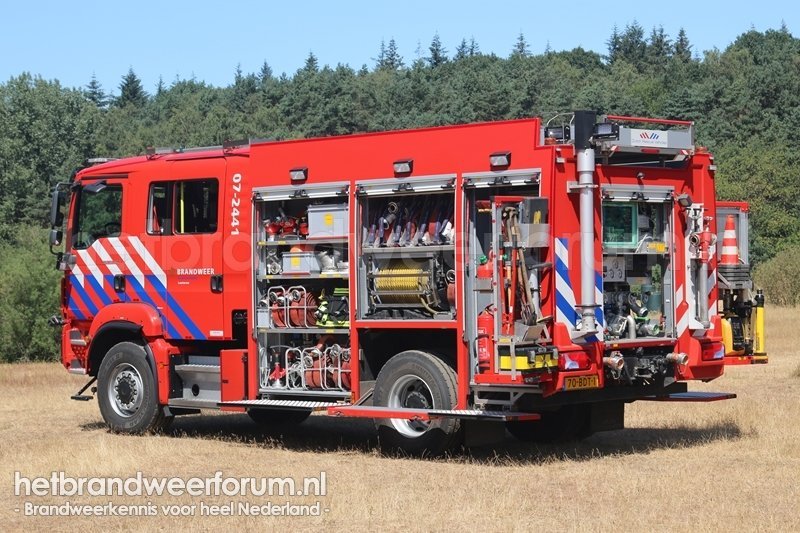 Fire in the roof of a home | Dutch volunteer firefighters : r/Firefighting